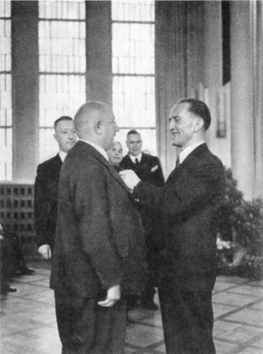 Hans Goebbels – Im Schatten „Grandgoschiers­“ - buchdienst.de